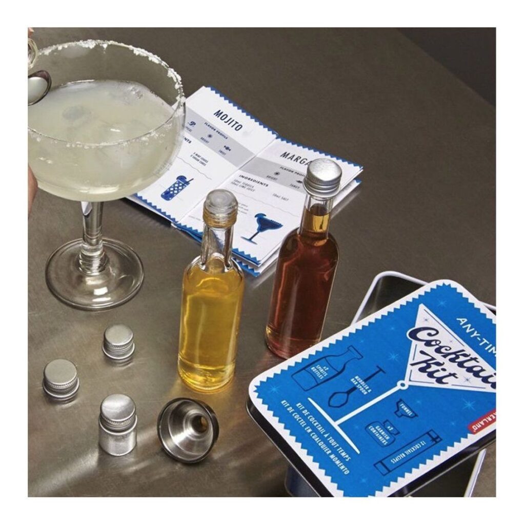 What are the differences between Gift and Present? - Gift Something